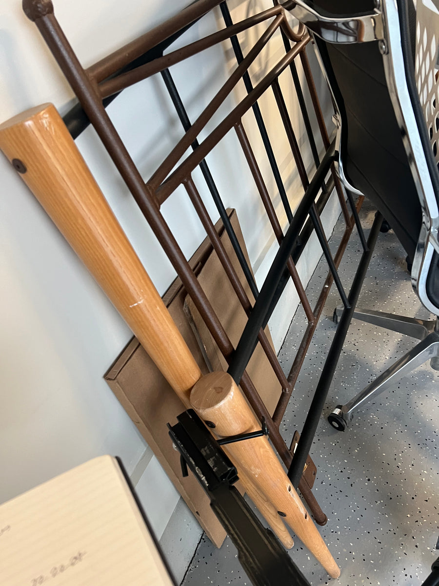 Pottery Barn Full Size Iron Bed Frame – KLM Luxury Consignment